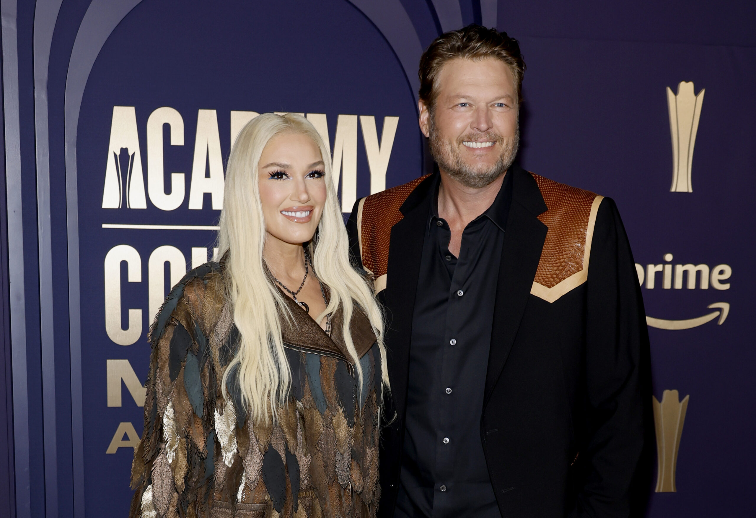 Gwen Stefani & Blake Shelton Run Into Miranda Lambert: Awkward