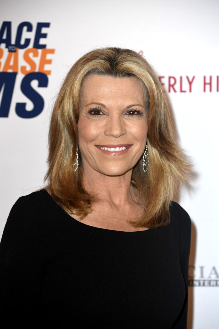 Vanna White Net Worth: How Rich is 'Wheel of Fortune' Icon Now?