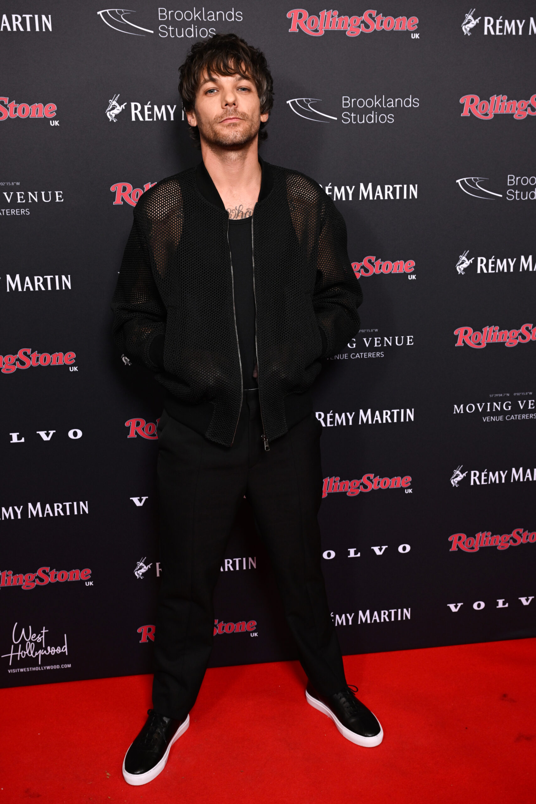 Louis Tomlinson Grey Hair Thirst Traps Fans