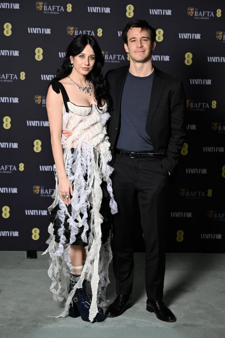 Is Luke Thompson’s Girlfriend A ‘Bridgerton Co-Star?