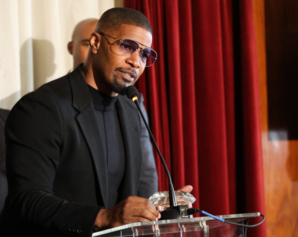 Jamie Foxx Looks Healthy & Happy in Triumphant New Video