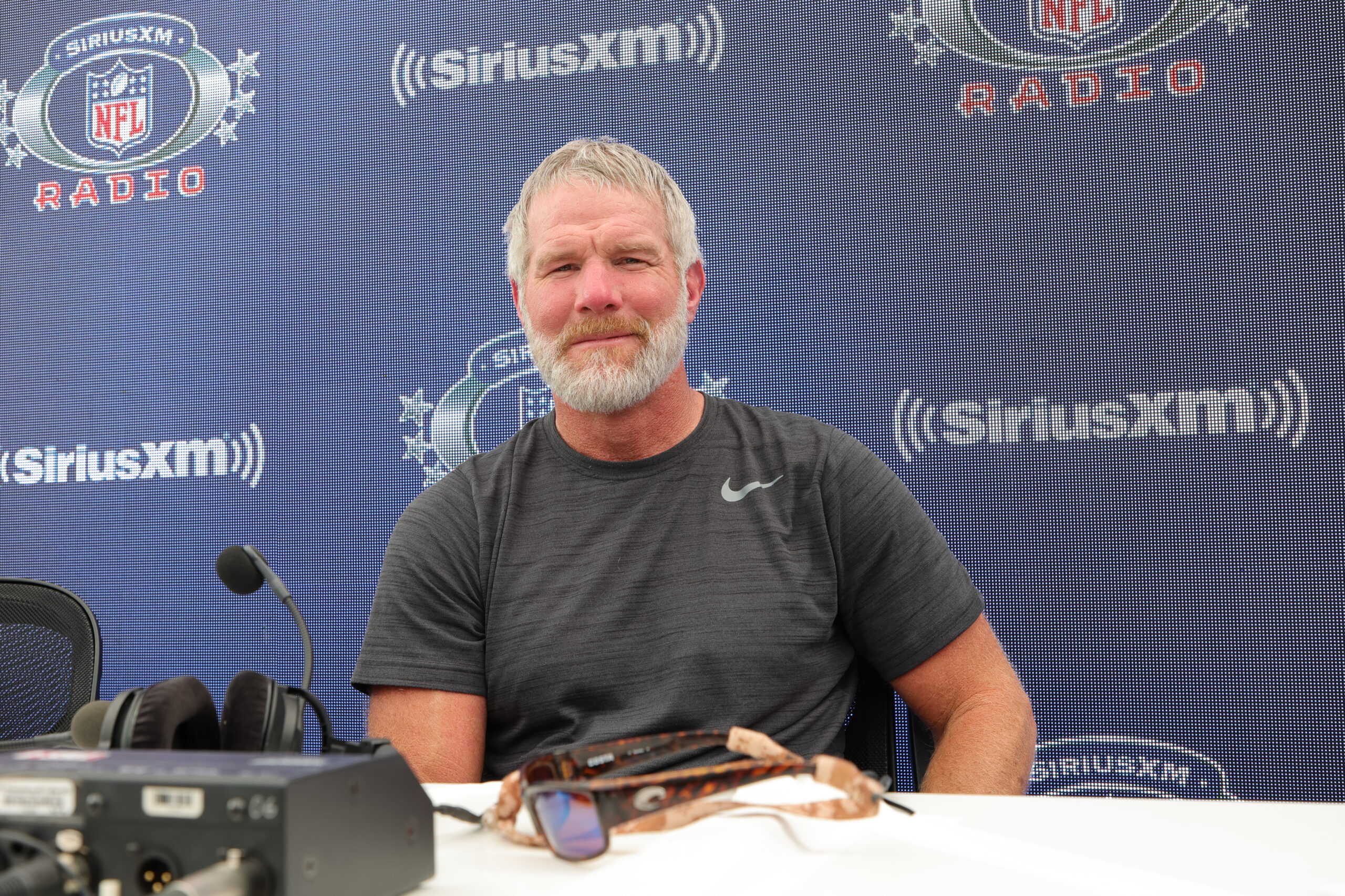 Brett Favre, NFL Star and Bad Person, Diagnosed with Parkinson's