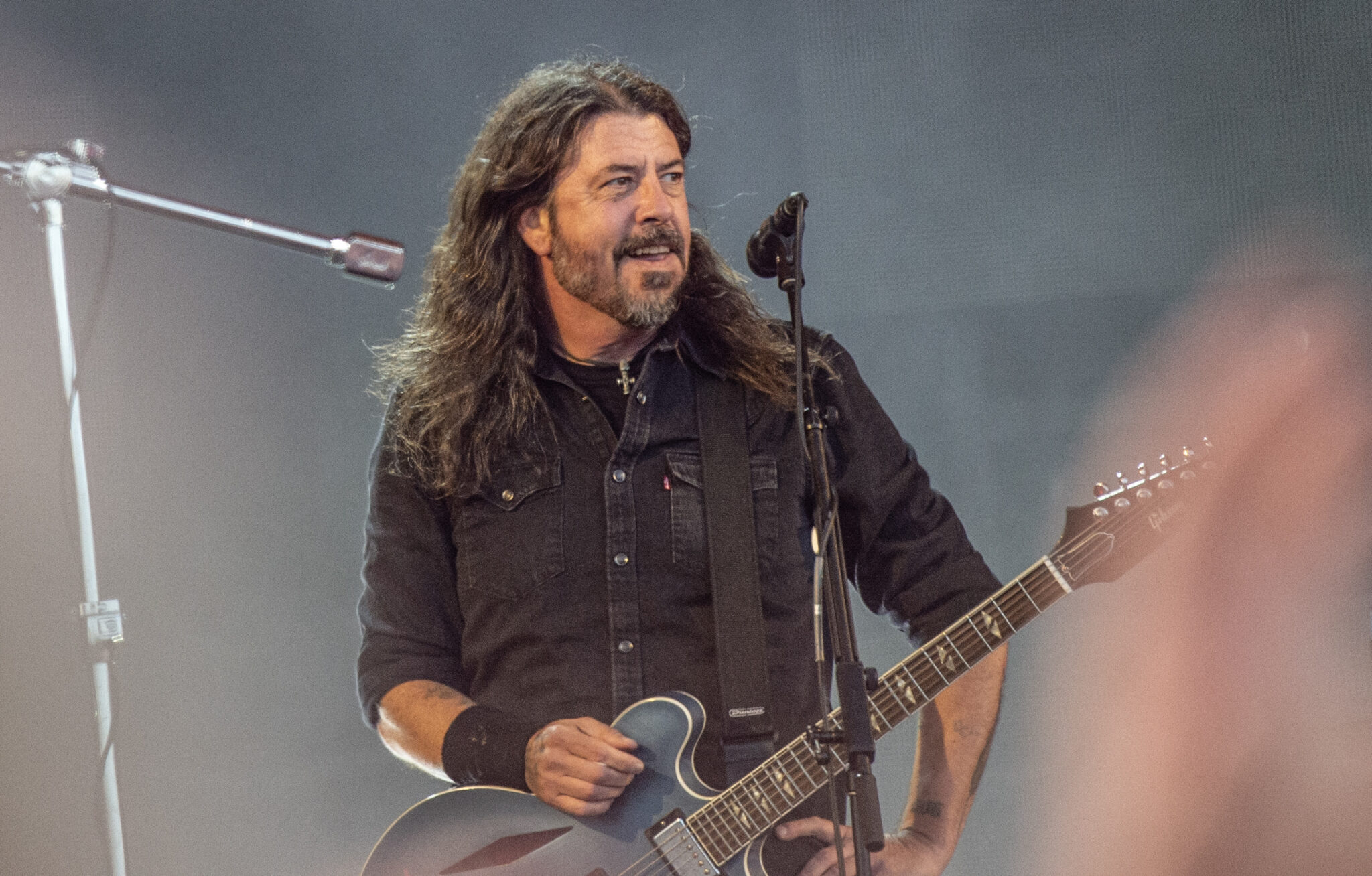 Dave Grohl Mistress' Identity: Who Is She and How Did They Meet?