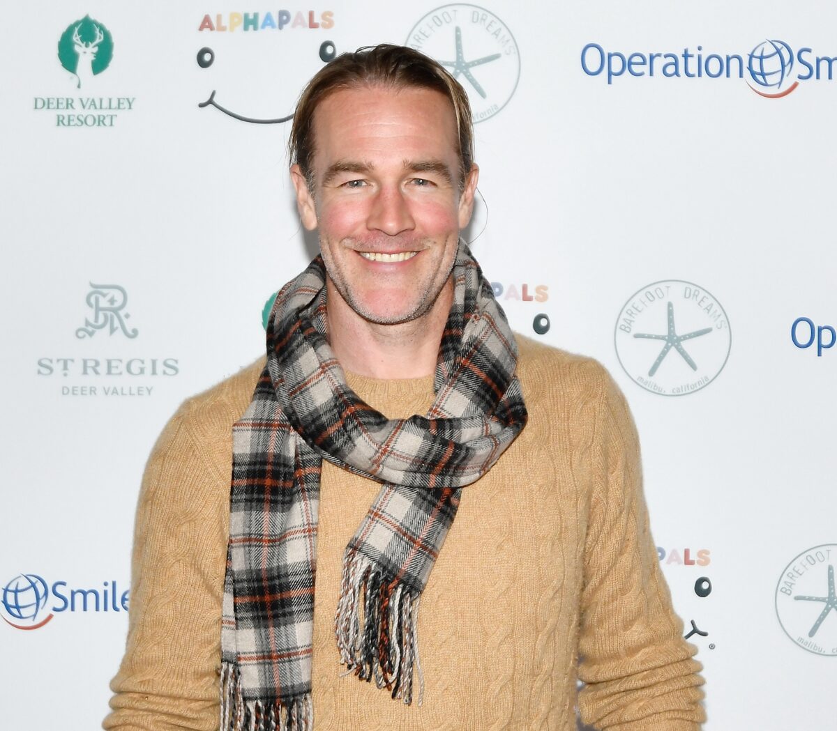 James Van Der Beek Opens Up About Battle With Colorectal Cancer: 'I Am ...