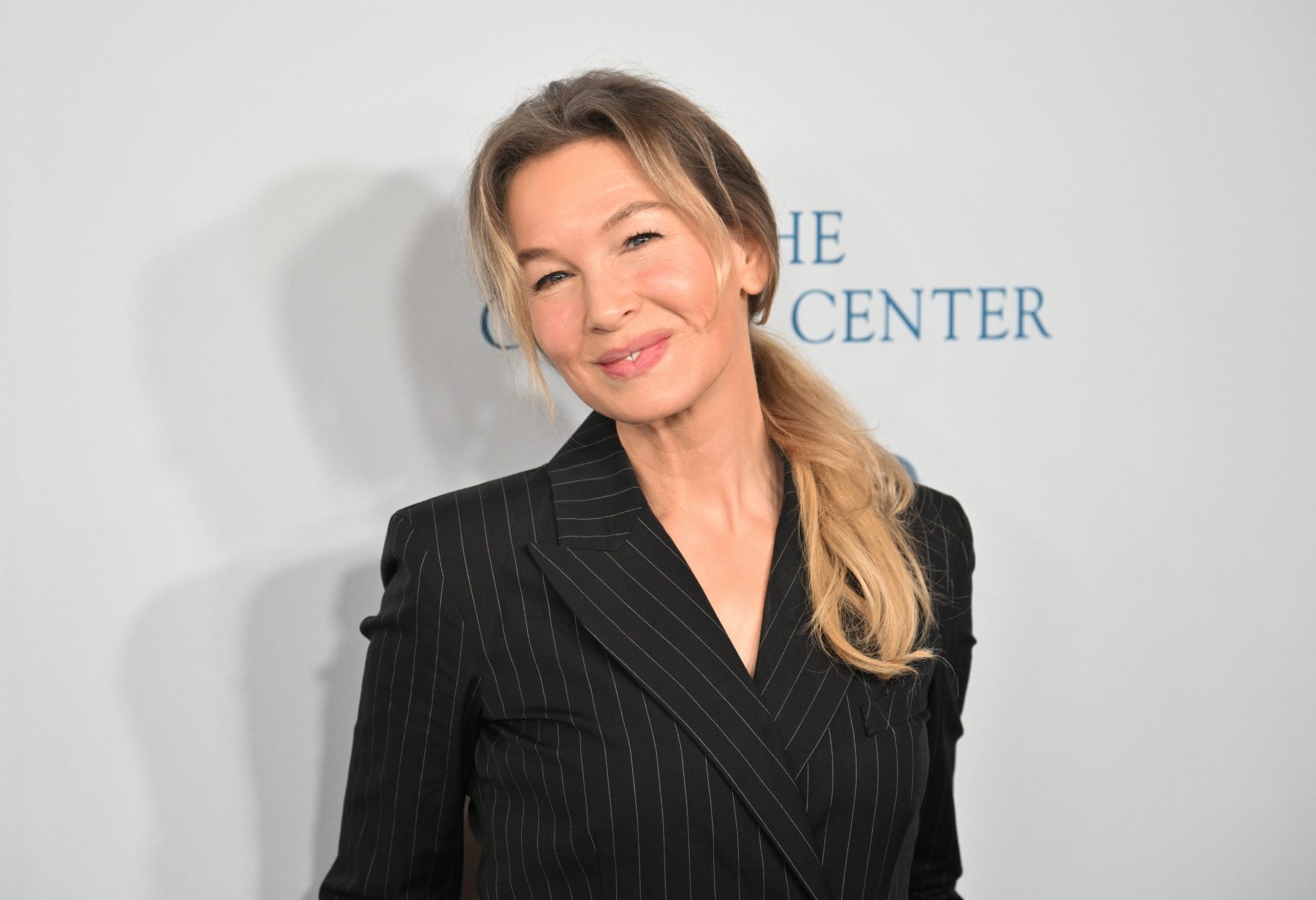 Renee Zellweger Looks Unrecognizable After 6-Year Acting Hiatus