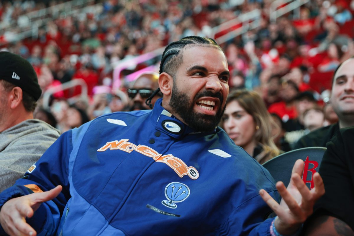 Drake's Net Worth: How Rich Is the Rapper Amid Kendrick Feud, UMG Lawsuit?