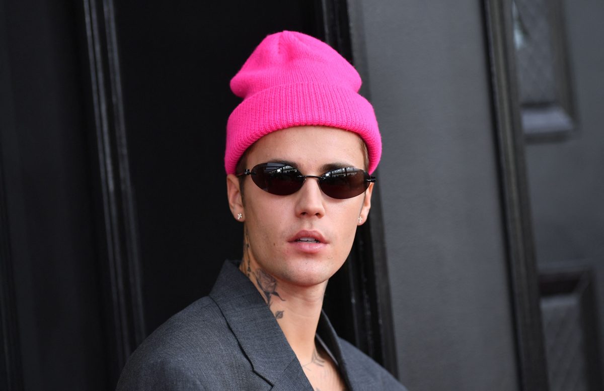 Justin Bieber Bong Photo Sparks New Round of Concern, Criticism