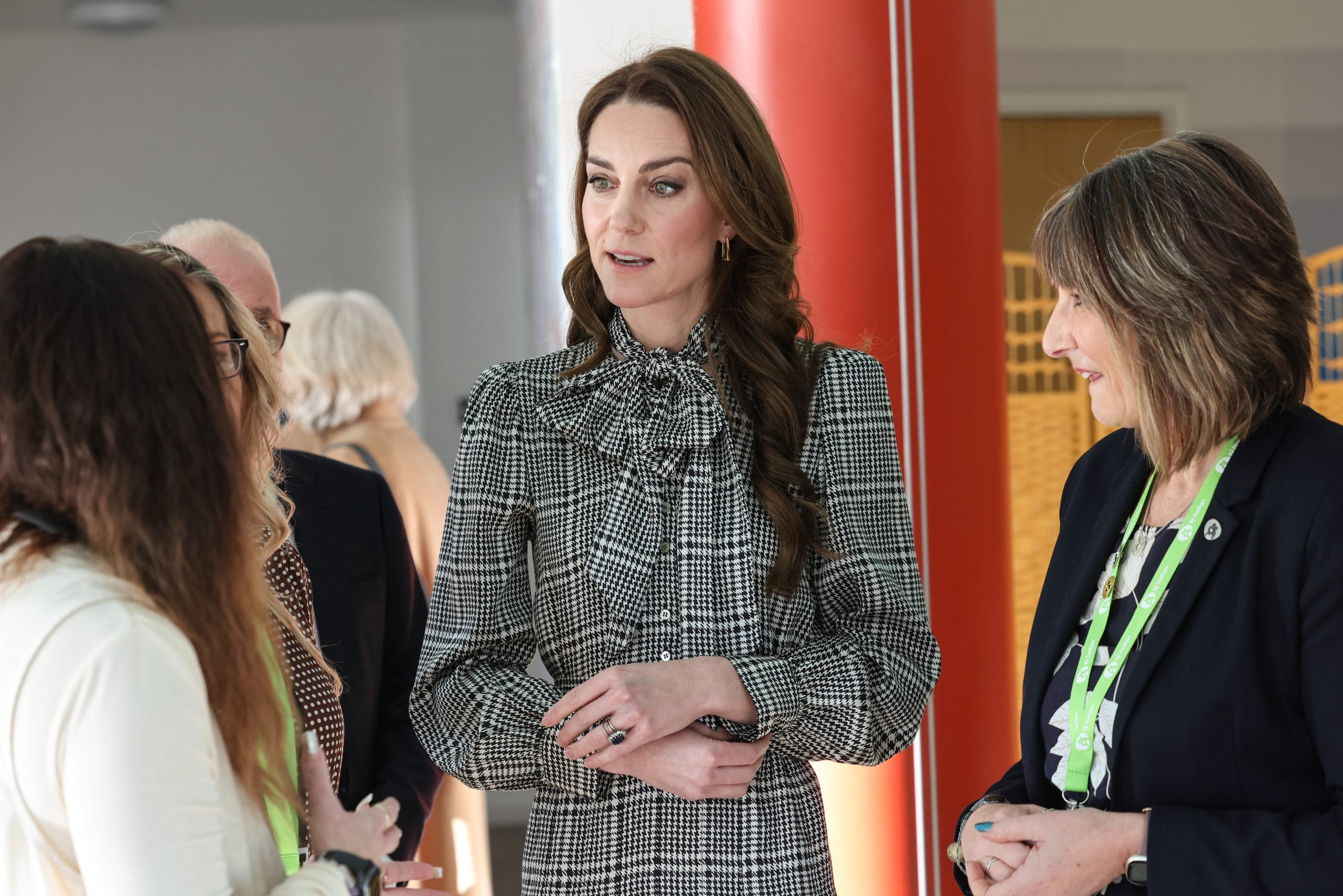 Kate Middleton Celebrates World Cancer Day With Moving Photo Taken By ...