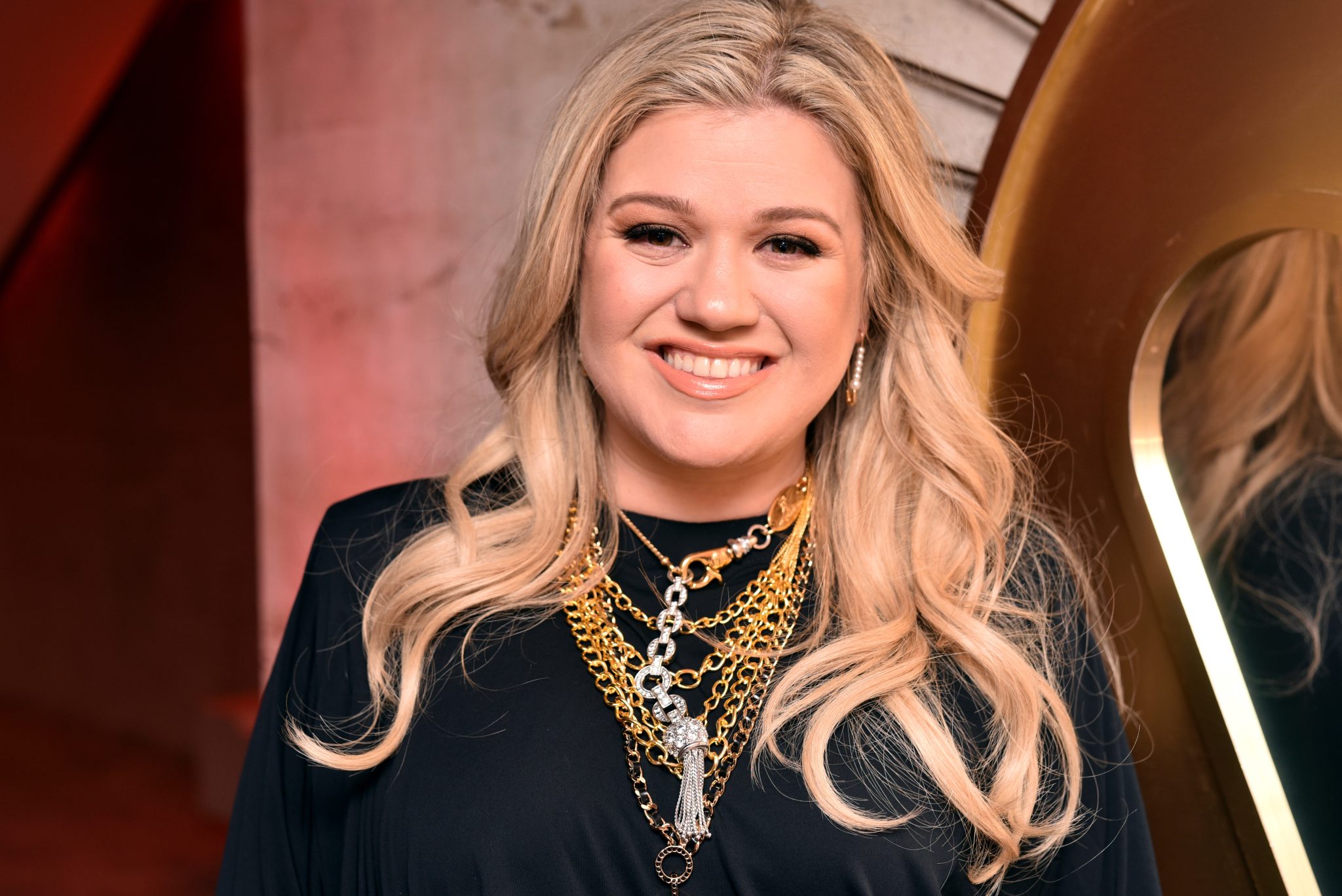 Kelly Clarkson Takes Another Hiatus From Talk Show: What's Going On ...