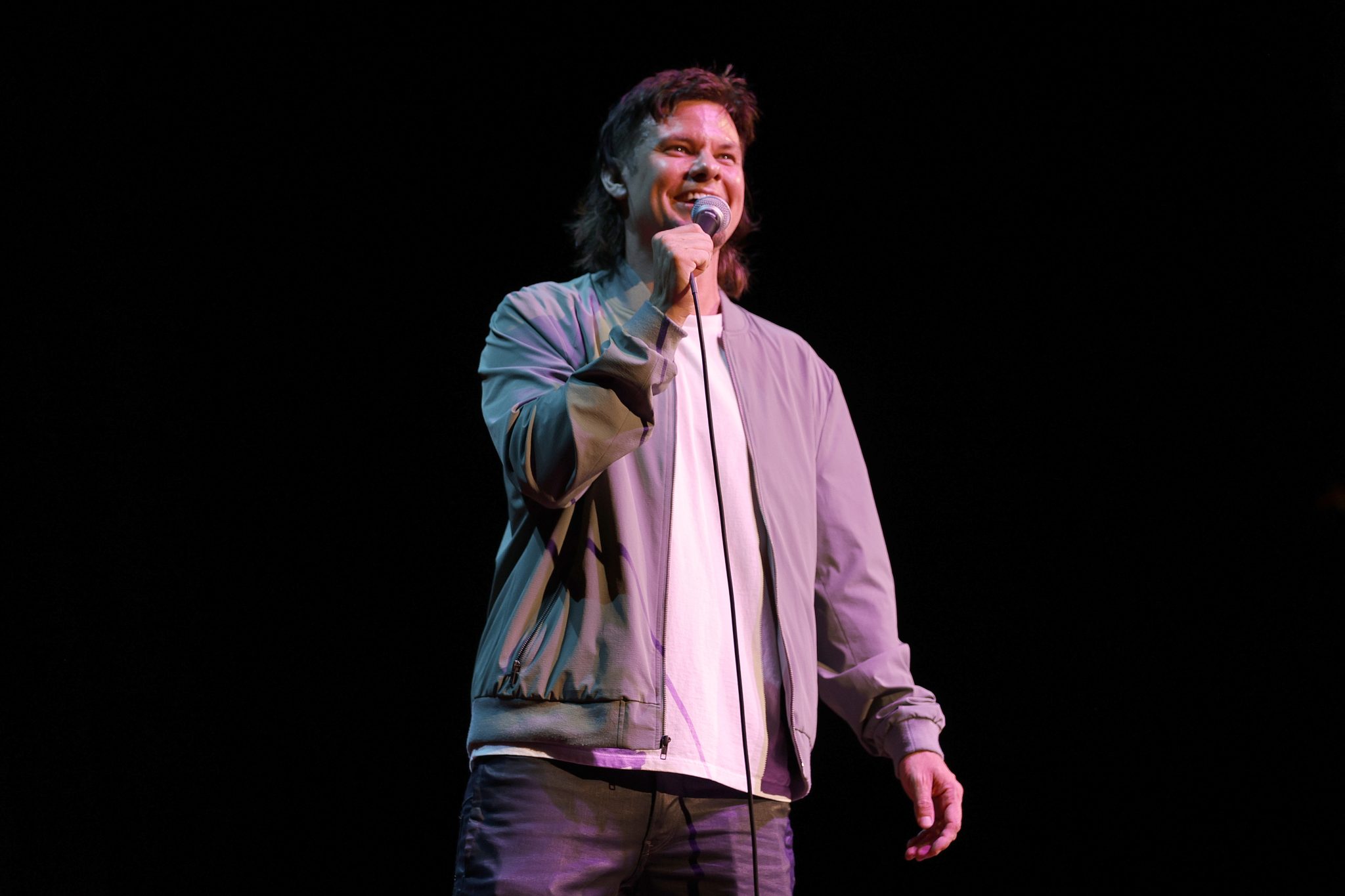 Theo Von Appears to Grab Heckler by Throat in Jarring Video