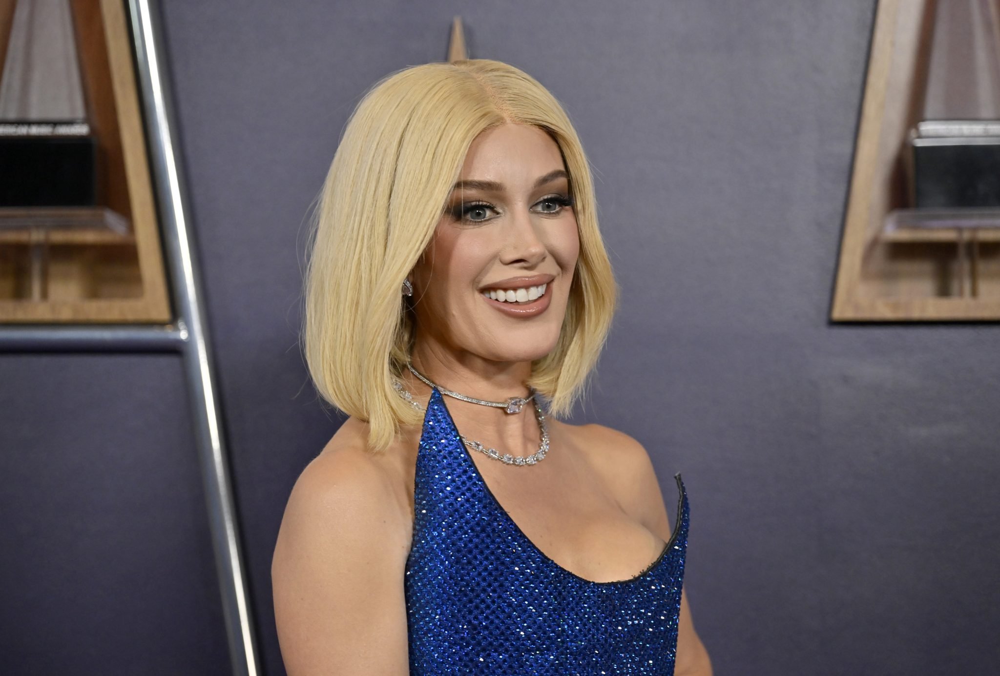 Heidi Montag Explains Wearing That Awful Wig to the AMAs