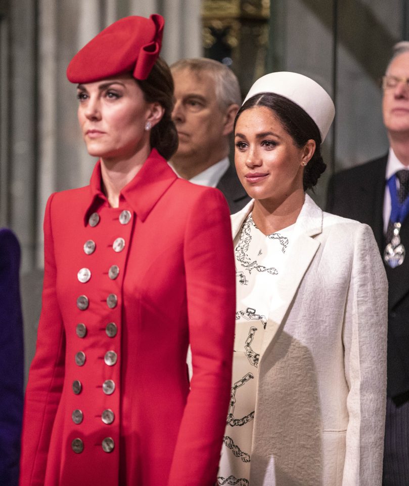 Meghan Markle & Kate Middleton Both 'Cried Their Eyes Out' During Pre ...