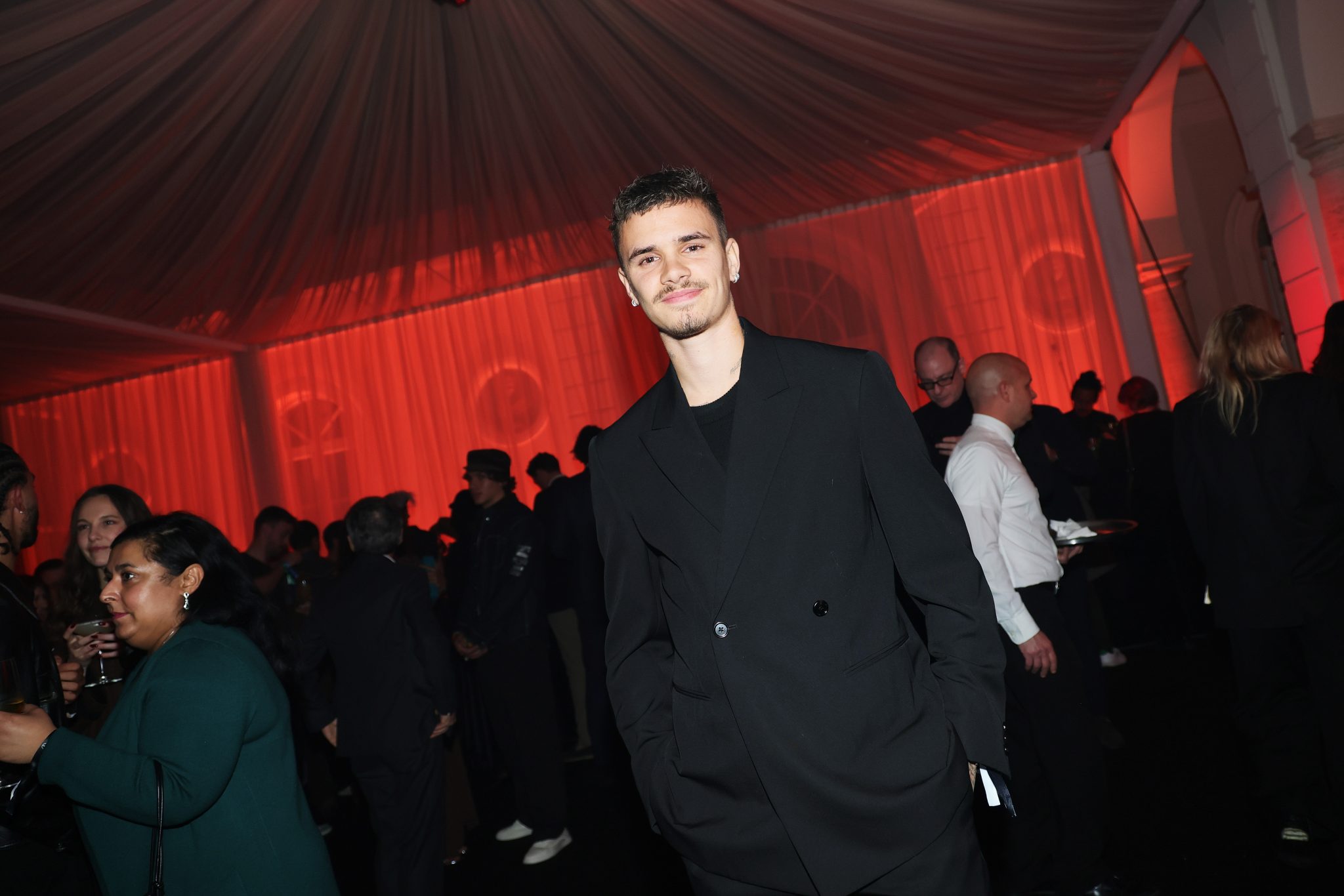 Romeo Beckham & Kim Turnbull Split: Is the Family Feud Over? - Stiri ...