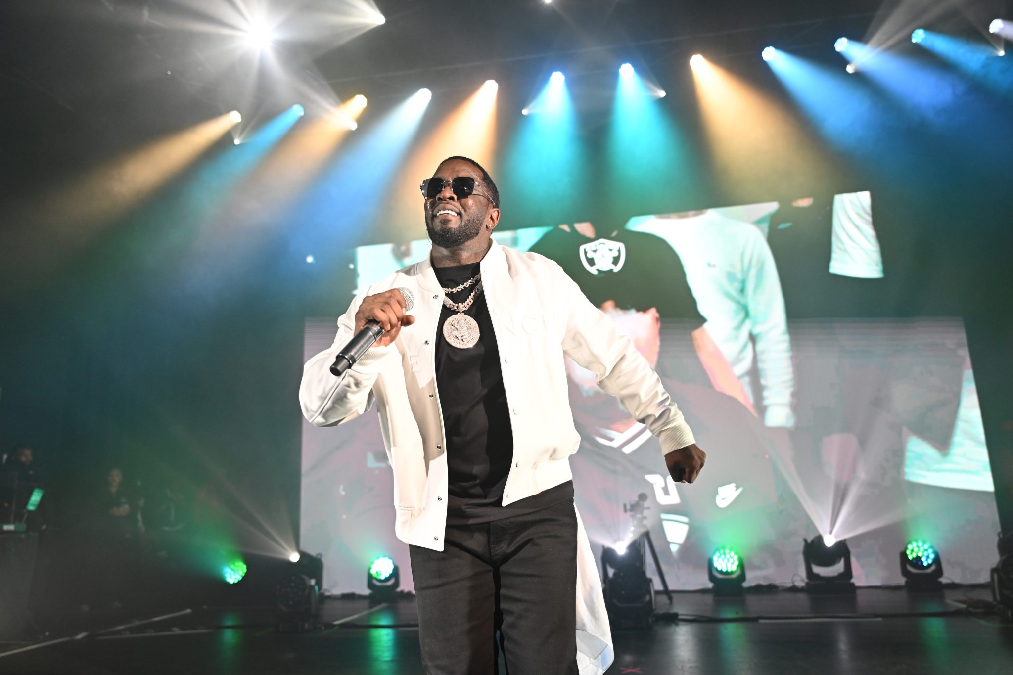 Diddy Warned By Judge: Stop Staring at Jurors, Or I'll Kick You Out of ...