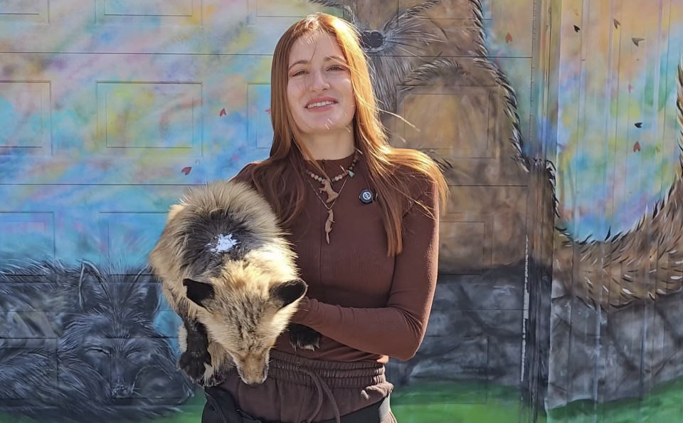 Mikayla Raines: YouTube Star Dies of Suicide After 'Years' of Online ...