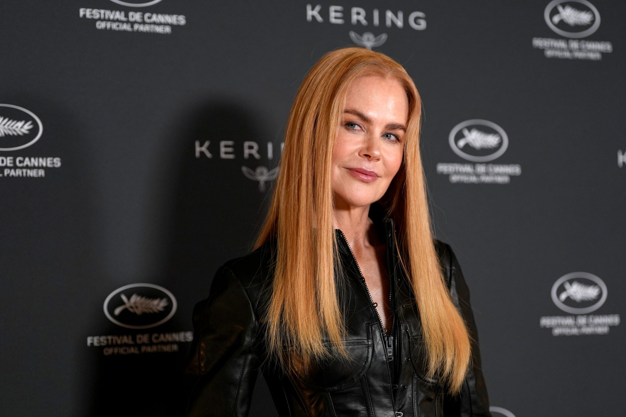 Nicole Kidman Delights with Rare Showing of Natural Curly Hair