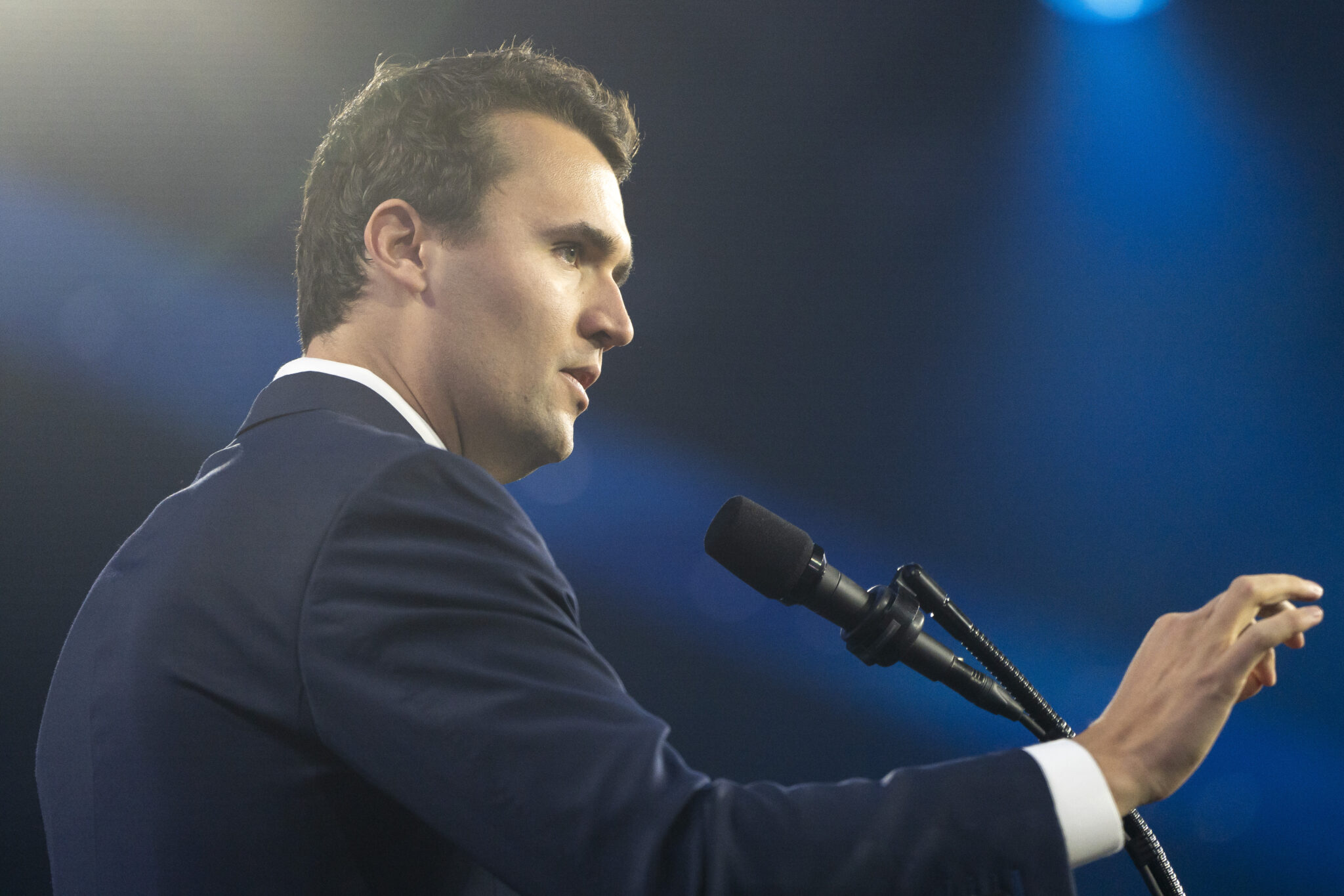 Tyler Robinson Allegedly Confessed to Charlie Kirk Shooting In Discord ...