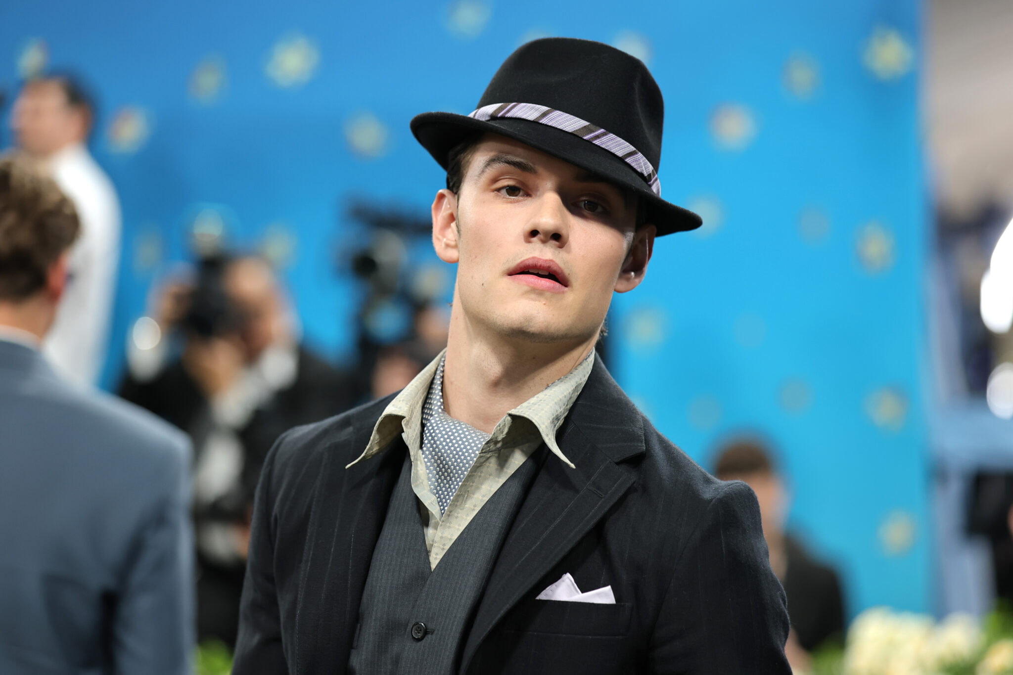 Louis Partridge, el novio de Olivia Rodrigo, rompe el silencio en el ...