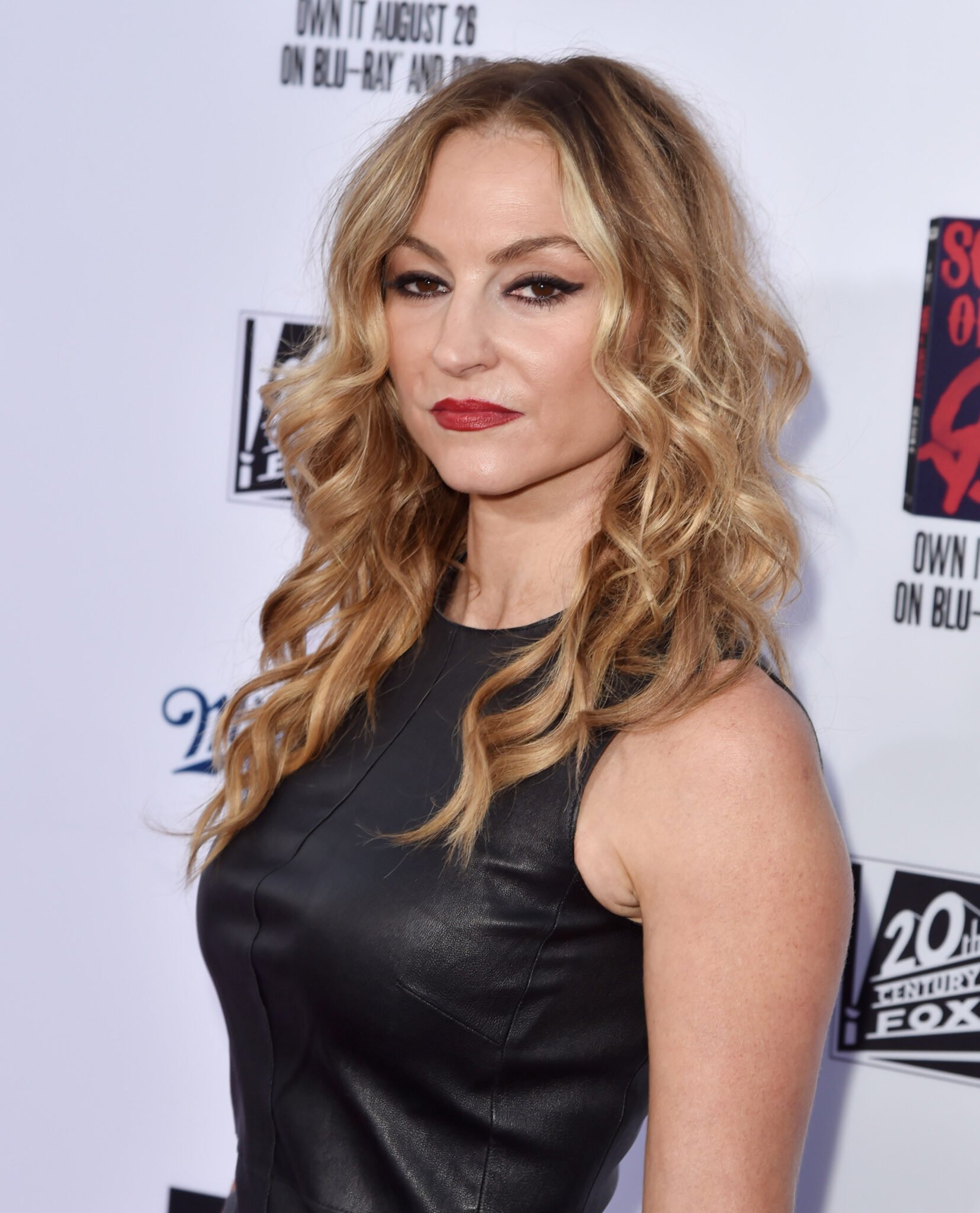 Drea de Matteo: 'Sopranos' Star Poses Nude to Highlight Bizarre ...
