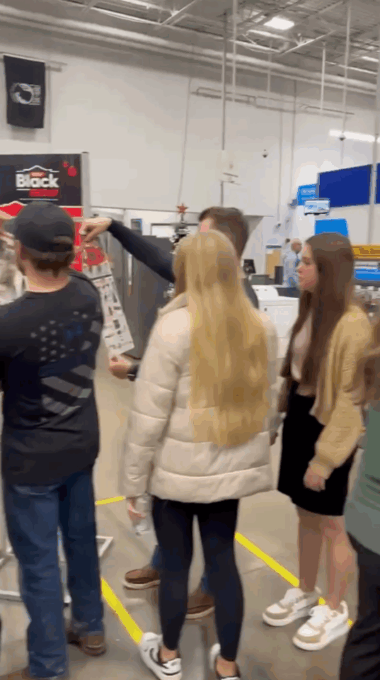 Johannah & Jordyn Duggar Delight Fans with Rare Appearance!